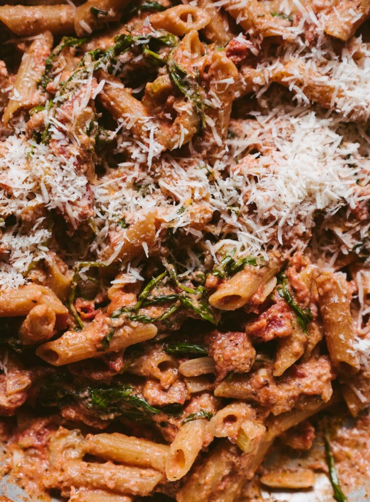 Red Lentil Pasta With Goat Cheese, Rocket And Tomatoes – Kitchen Julie